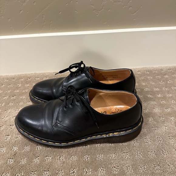 Dr. Martens | Shoes | Vintage Doc Marten Loafer Low Rise Black Mens Or ...